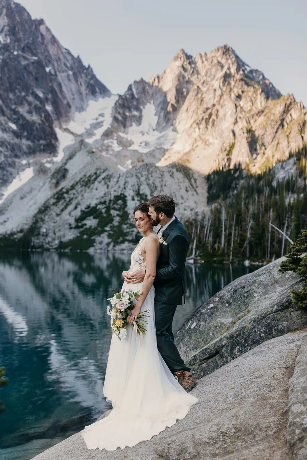 How to Plan an Elopement Wedding: A Step-by-Step Guide