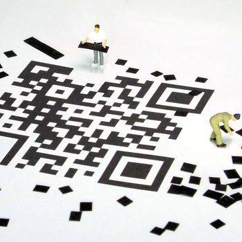 QR code phishing with ASCII characters