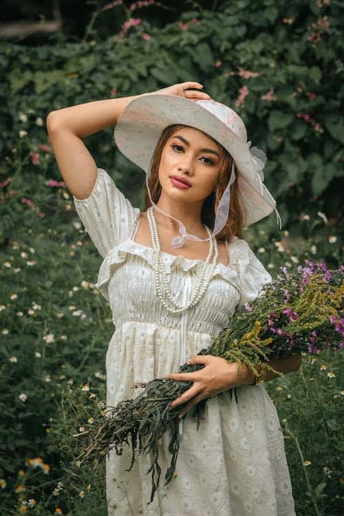 52 Types of Dresses For Women To Add To Your Brand