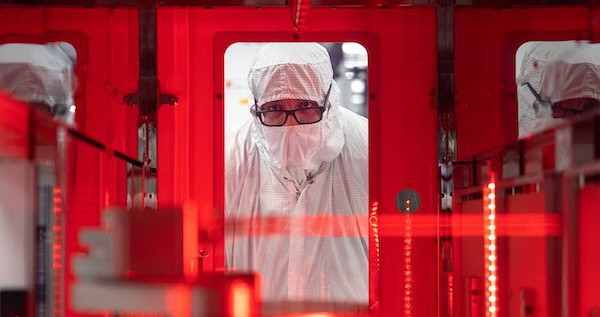 Texas Instruments Boosts Texas, Utah Fabs With $60B Investment