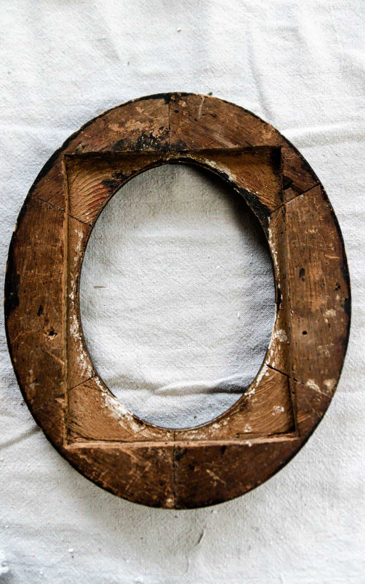 DIY Repurposed Antique Frame Upholstered Memo Board — Capturing Wonderland