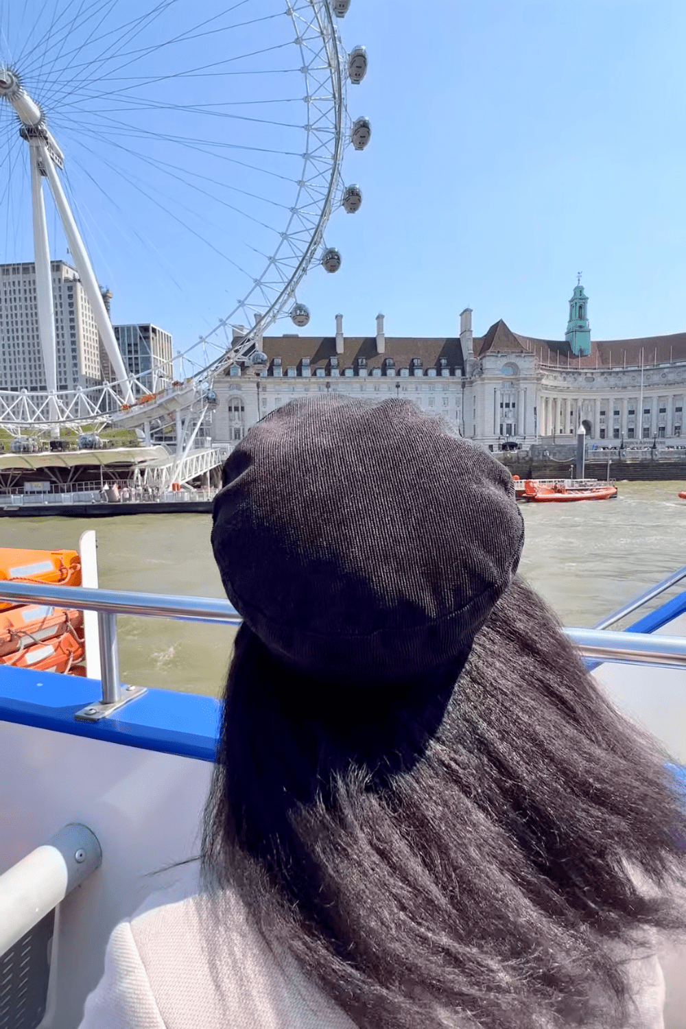 5 London Bloggers You’ll Want to Follow ASAP in 2026 - Candace Abroad