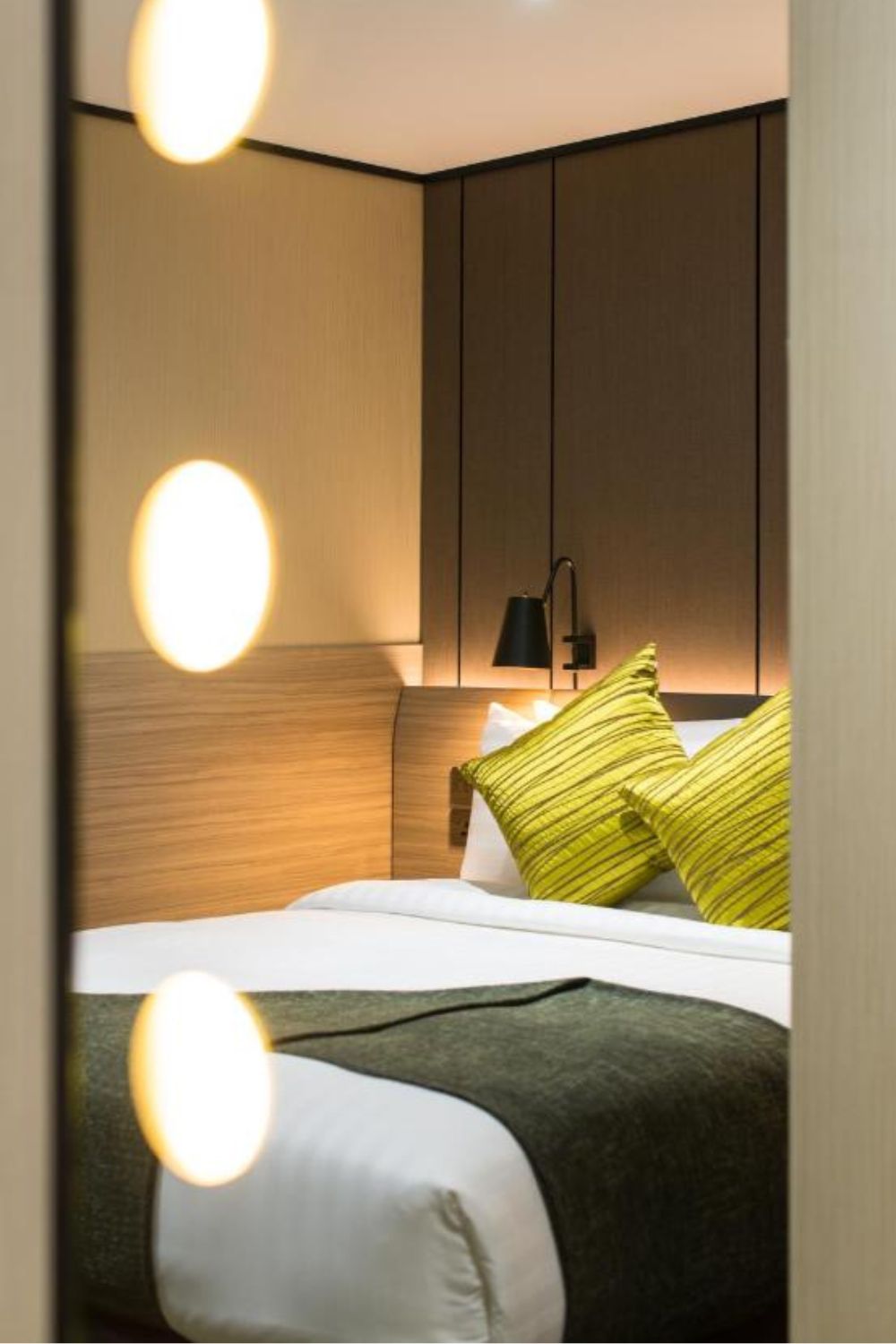 The Best London Heathrow Terminal 3 Hotels (2026) - Candace Abroad