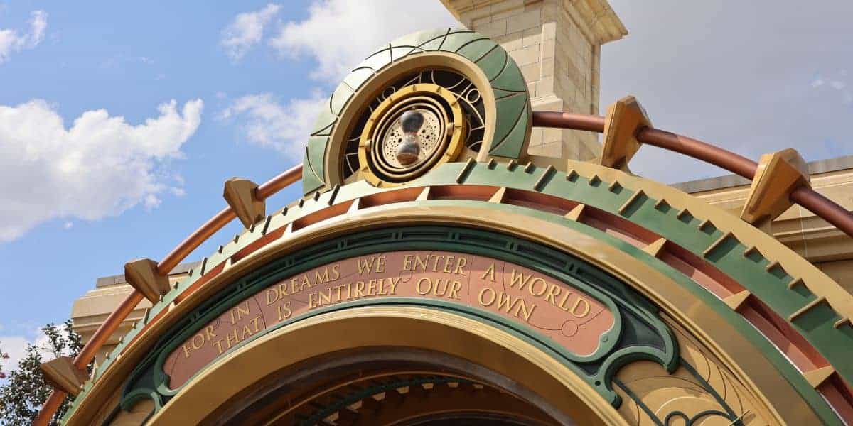 Universal's Epic Overreaction? How a $16 Mario Keychain Led to a ...