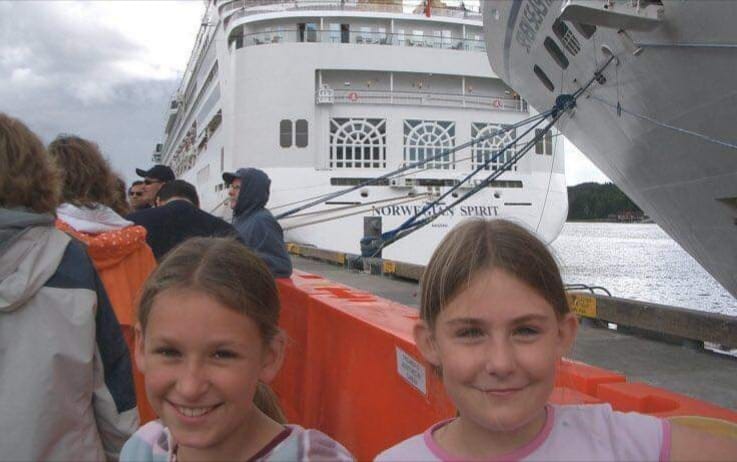 Best Cruise Lines For Solo Cruisers (Tried & Tested, Pros & Cons ...