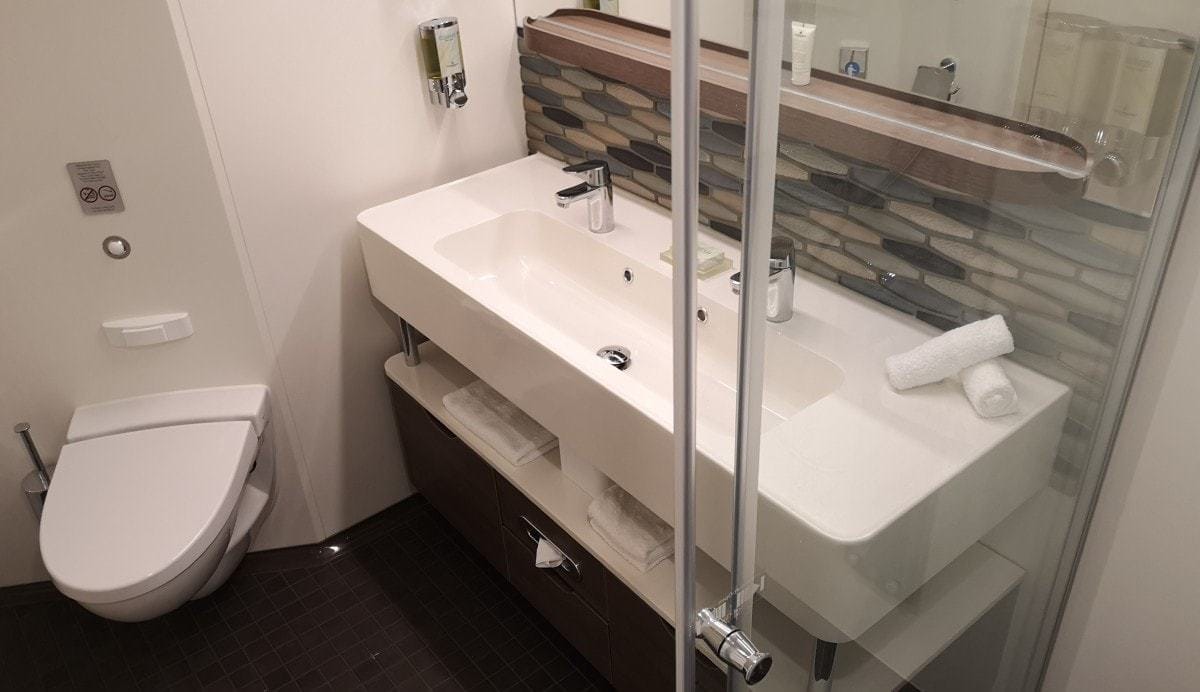 norwegian mini suite