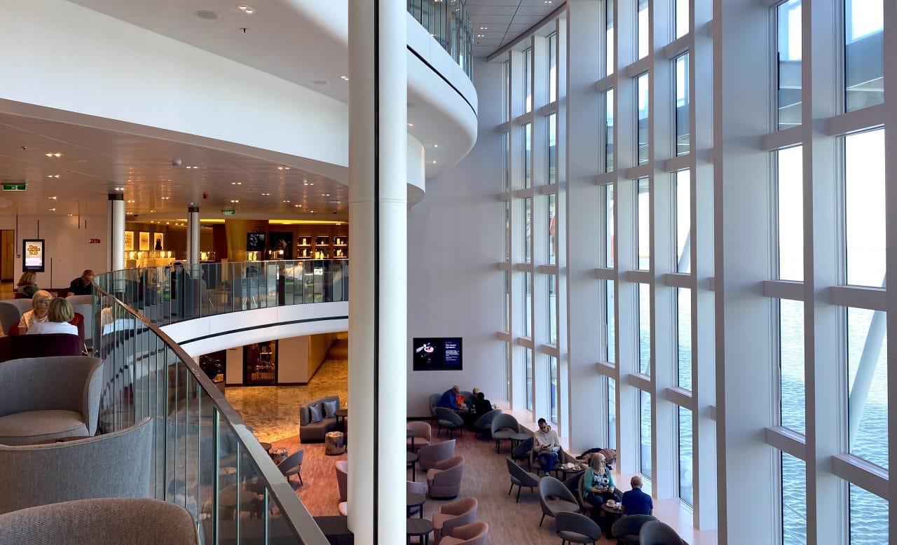 P&O Iona Cruise Photo Review - Ship, Food, Entertainment, and More ...