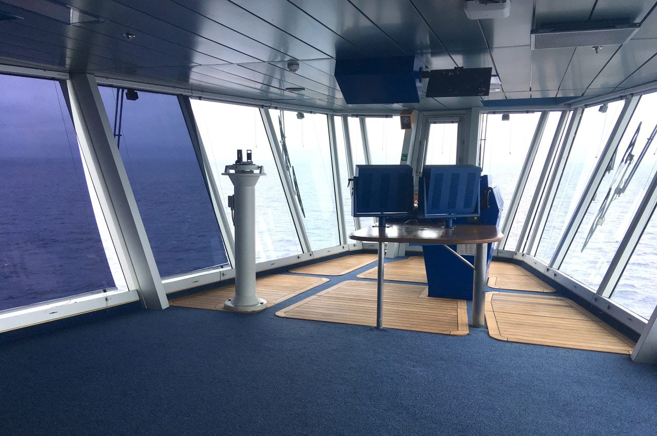Can You Visit The Bridge on a Cruise Ship? - Real Experiences & Prices ...