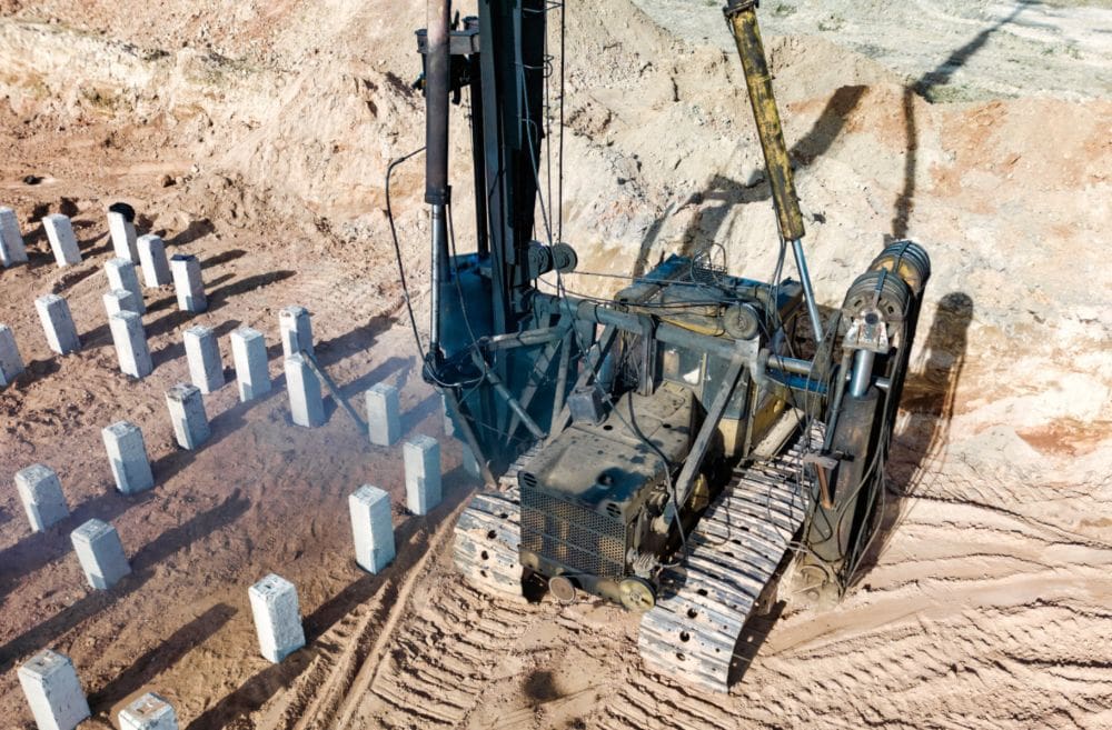 Understanding Driven Piles vs Auger Piles: Key Differences - Everstar