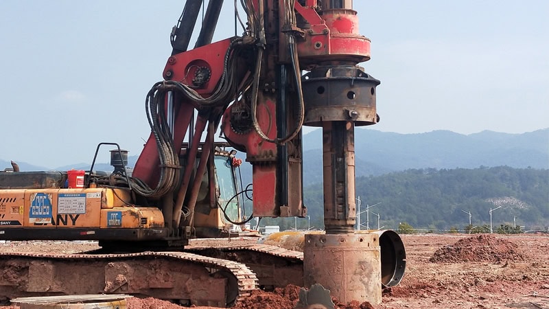 How Kelly Bars Integrate with Crawler Rigs in Foundation Drilling