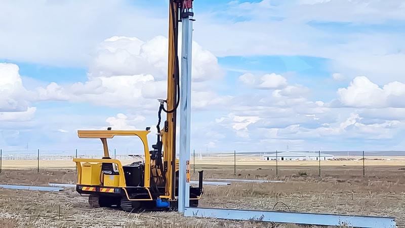 6 Pile Driving Solutions for Tight Jobsites - Everstar