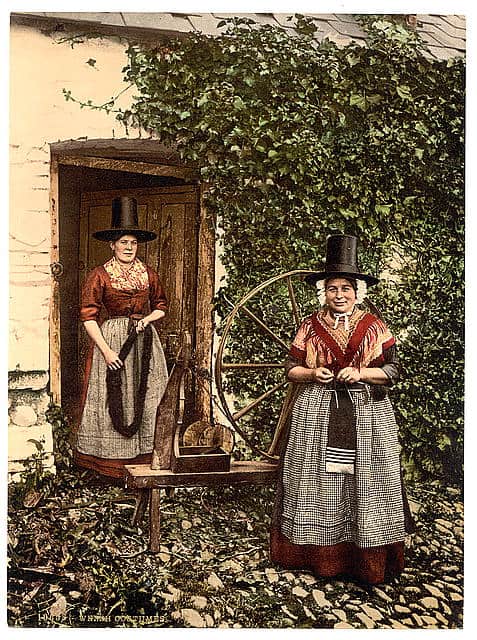 9 Welsh Traditions: Exploring The Great History And Heritage Of Wales ...