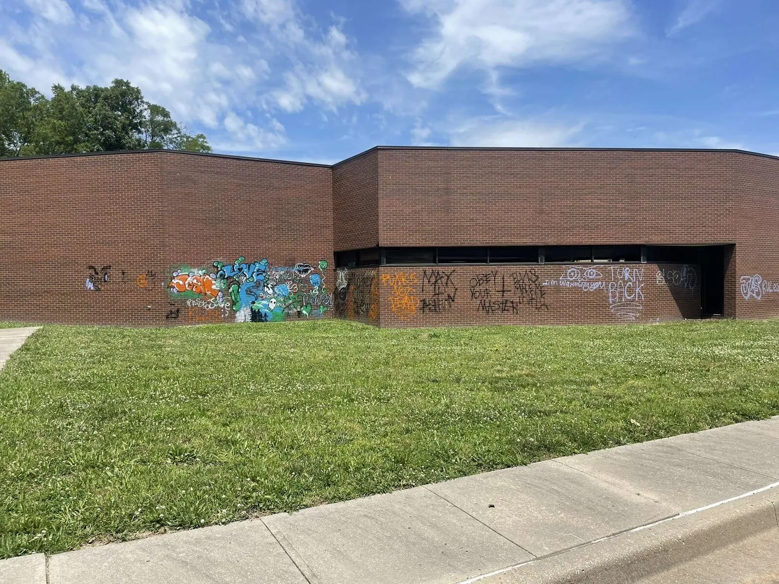 Graffiti Removal In Kansas City | KC Splash