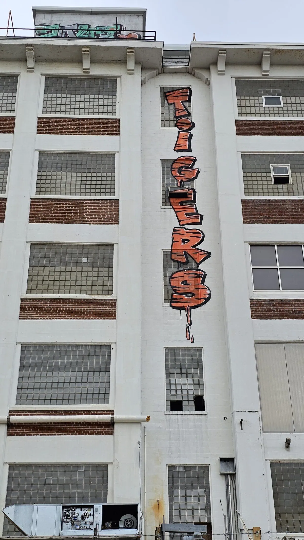 Graffiti Removal In Kansas City | KC Splash