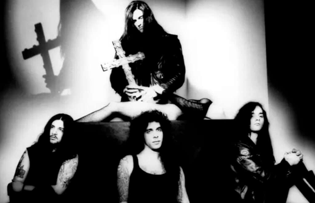 TYPE O NEGATIVE's Bloody Kisses: Celebrating 32 Years Of Gothic Metal ...