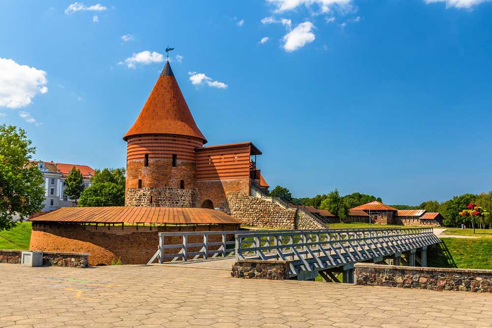 Best Castles in Lithuania: 13 Must-Visit Lithuania Castles