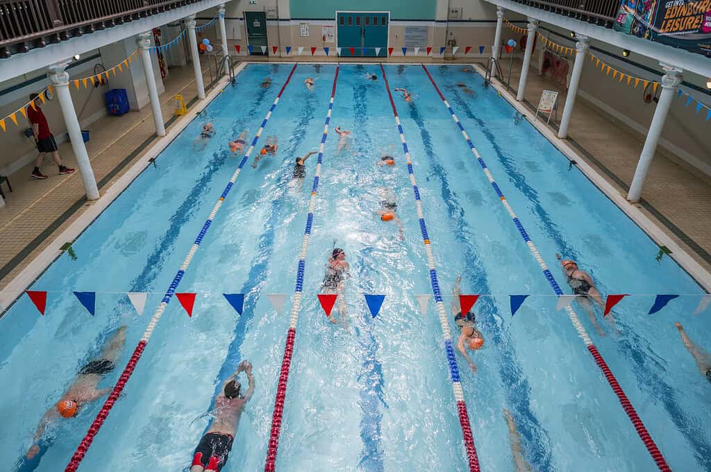 Edinburgh Swimmers Complete Victorian Pool Crawl Success - Sports Insight