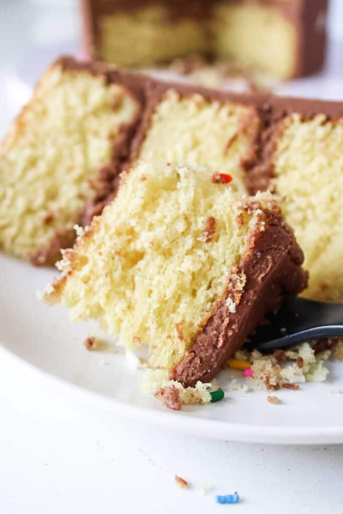 yellow cake slice