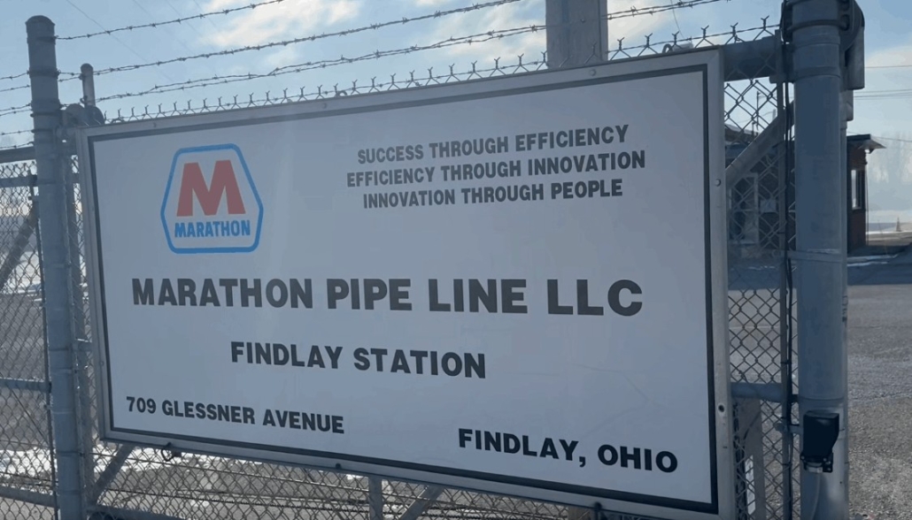 BREAKING | Fire Erupts at Marathon Pipeline in Findlay, OH Destroys ...