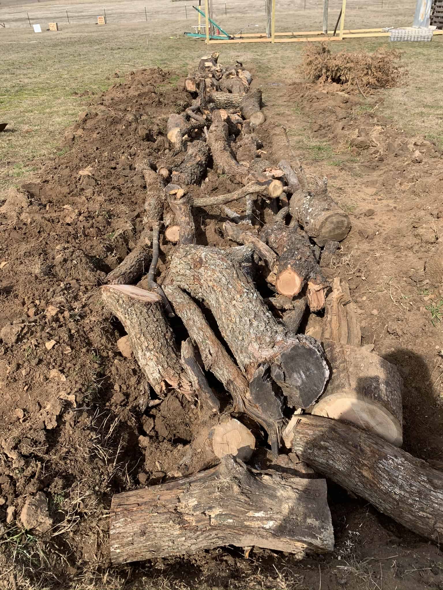 How to Build 1 Amazing Hugelkultur Garden - Two Oaks Farm Talk ...