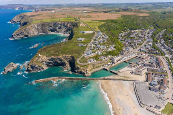 Portreath Holiday Guide & Full Visitor info | From Cornish Secrets