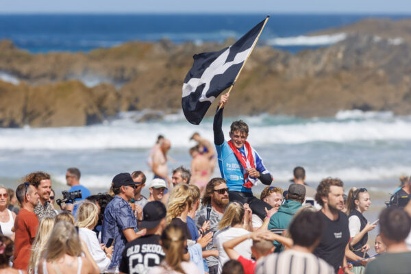 Newquay Town Centre and Street Market | Cornwall Guide