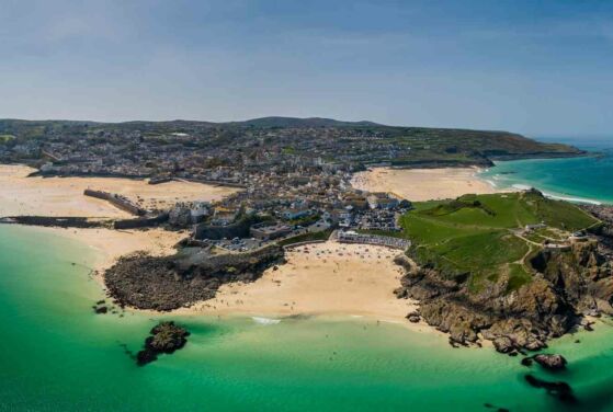 Perran Sands Beach Guide | Key Info & Local Tips