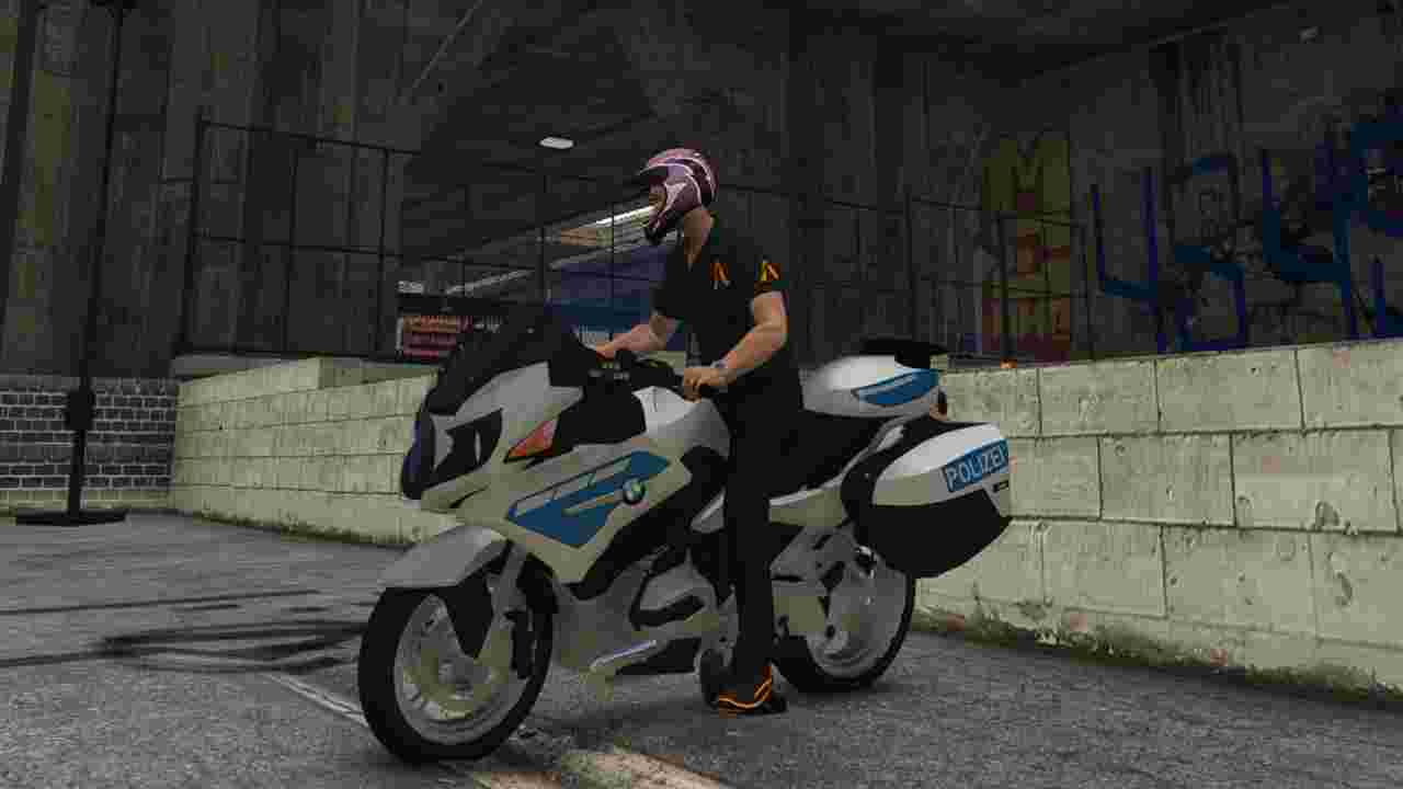 Fivem BMW 1200RT Warsaw City Police Command | German Vehicle - FiveM Store