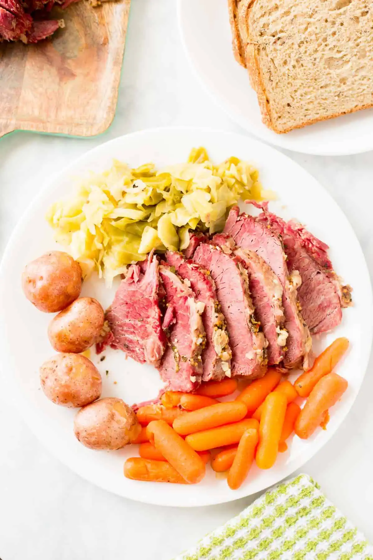 Spinach Parmesan Stuffed Pork Loin - Plating Pixels