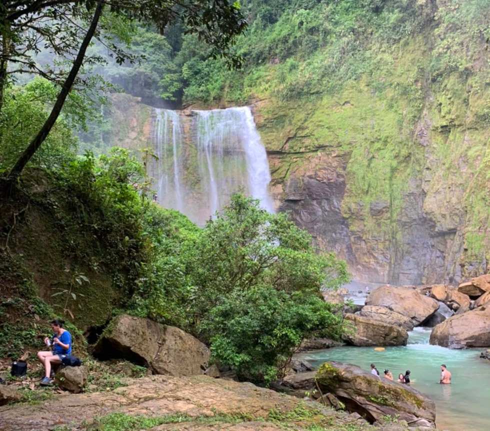 Visiting the waterfalls of Dominical: Nauyaca, Catarata Uvita, more