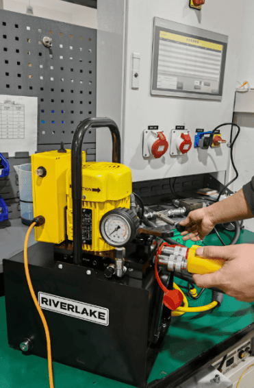 Hydraulic Quick Couplers Explained: Functions, Types, Pressure Ratings ...