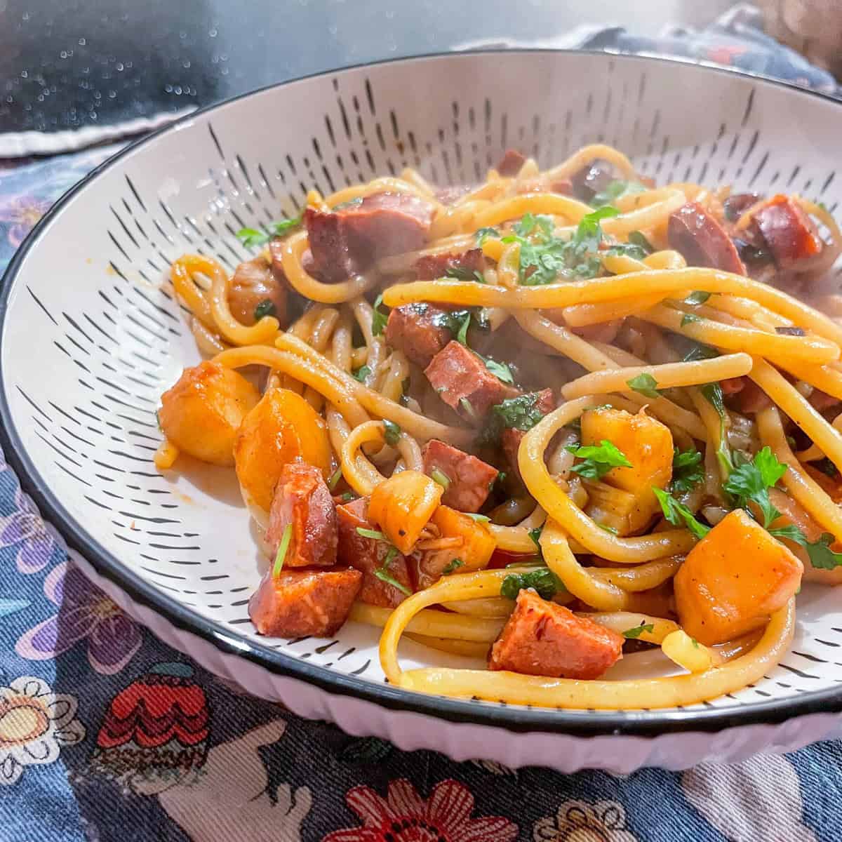 Chorizo and Scallops With Pasta