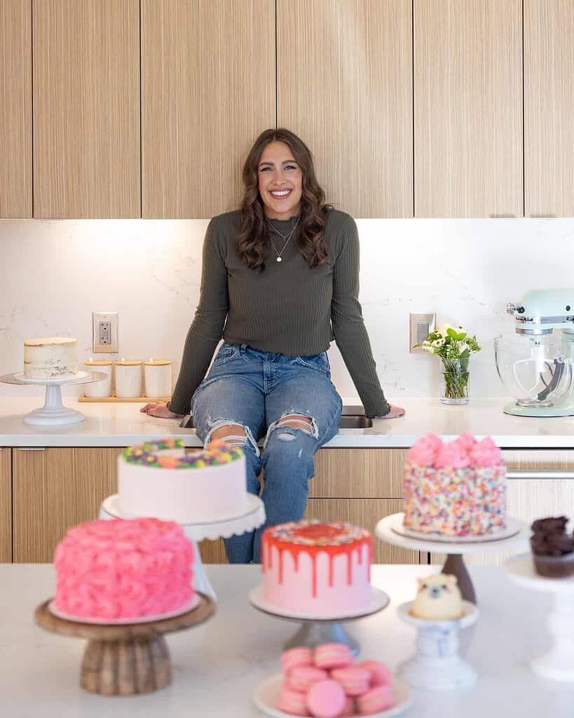 About - Meet Chelsey White, the Baker Behind Chelsweets