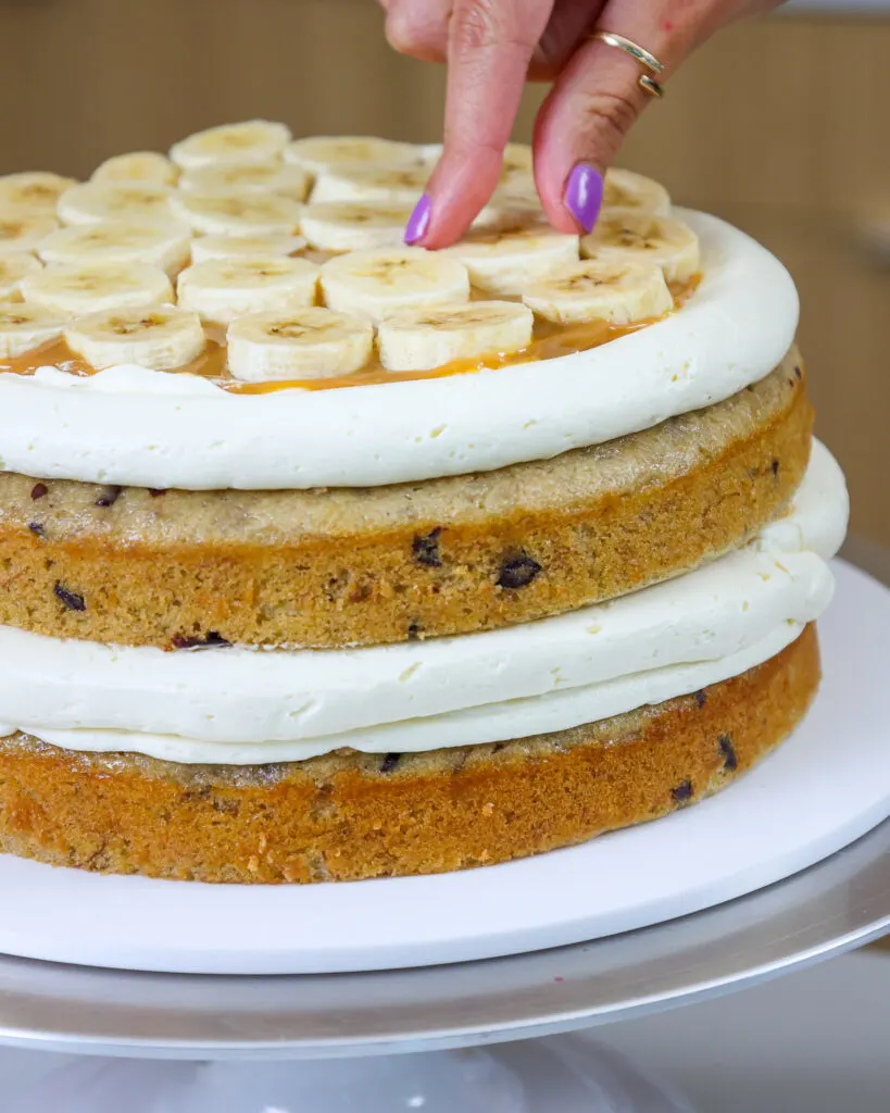 Banoffee Cake: Fluffy Banana Cake with Toffee Filling