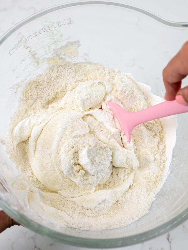 Lemon Meringue Macarons: Step-By-Step Recipe w/ Video Tutorial