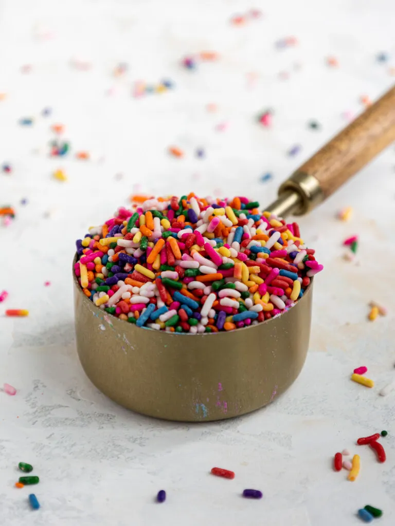 Sprinkle Frosting: Easy, 5-Minute Recipe