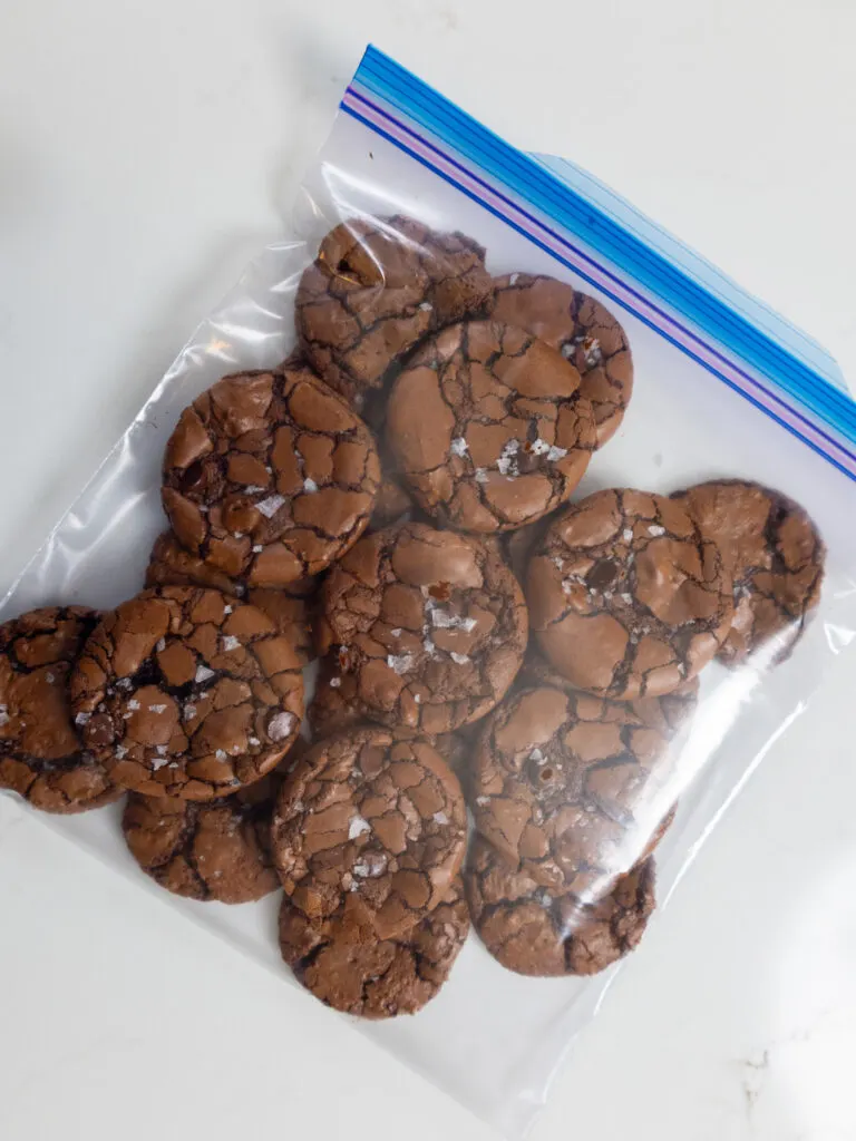 Christmas Cookie Box: 12 Delicious Recipes & Packing Tutorial
