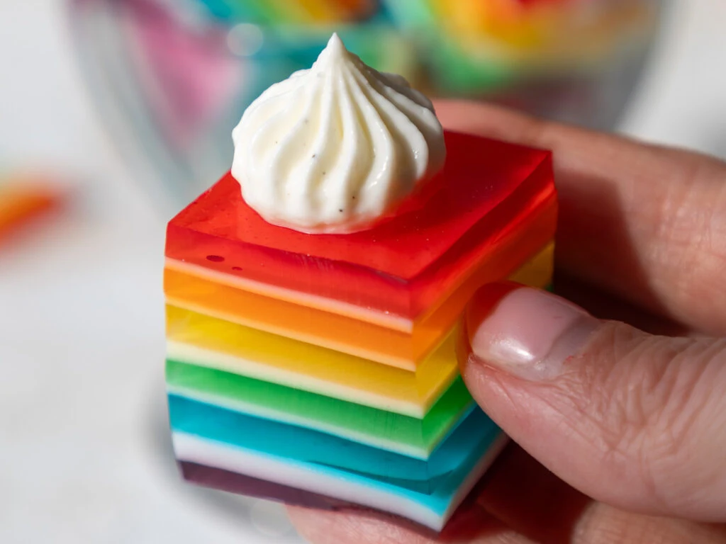 Stunning Rainbow Jello Cake: Delicious, Easy Recipe