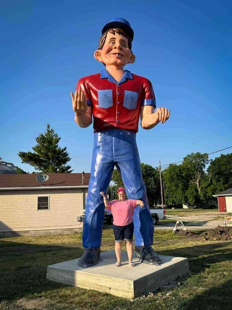 10 Quirky Muffler Men Statues That Will Make You Pull Over | Hip ...