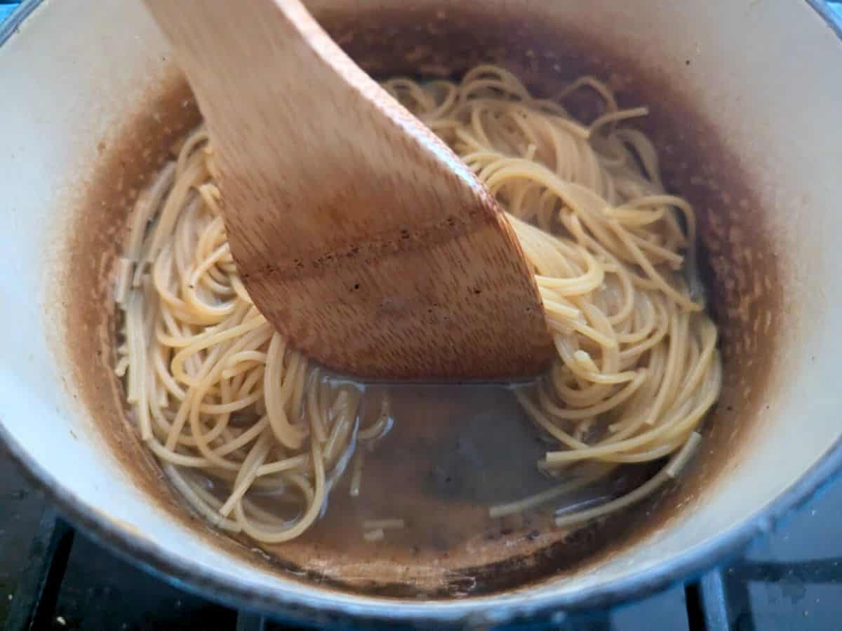 Simple and Delicious Lemon Butter Pasta
