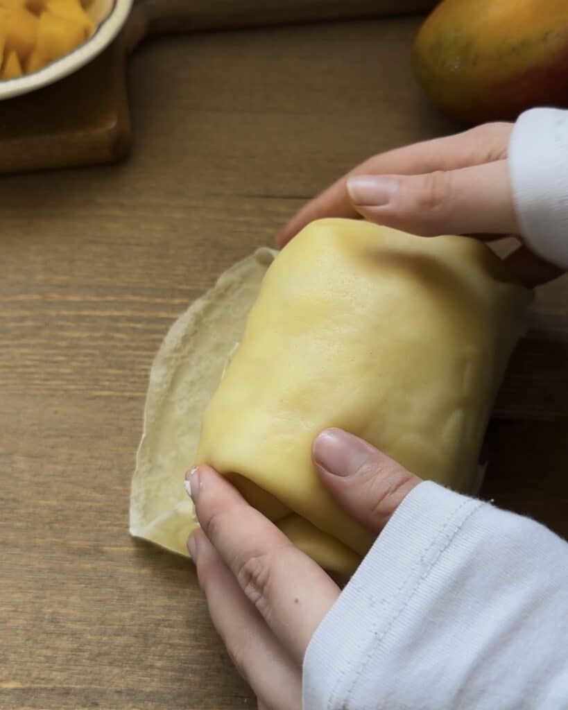 Mango crepe roll — ARCHER'S FOOD