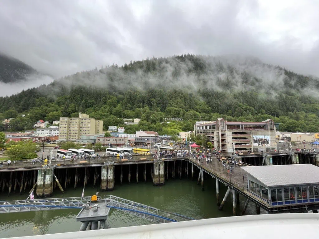 JUNEAU ALASKA CRUISE PORT - HOW TO GET AROUND TOWN, EXCURSIONS & MORE!