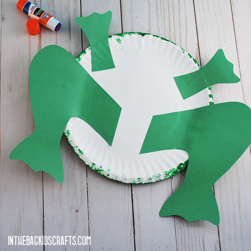 Paper Plate Frog Craft • In the Bag Kids' Crafts