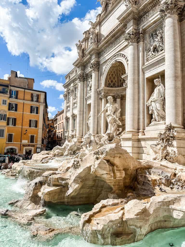 35 Top Italy Travel Tips- Everything You Need to Know