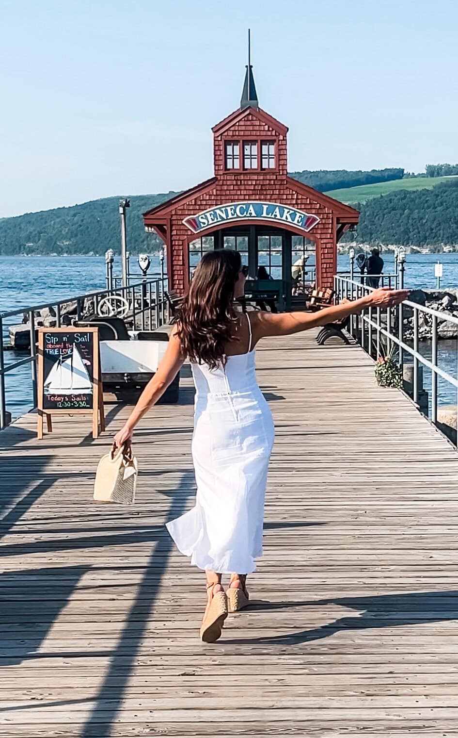 10 Best Seneca Lake Wineries: A Wine Lover's Guide