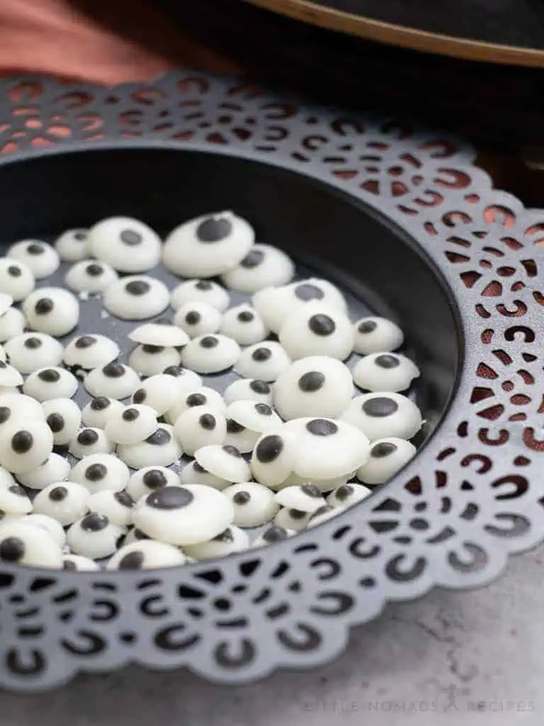 Edible Googly Eyes (Three Methods) - Little Nomads Recipes