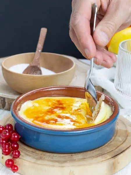 Crema Catalana (A Spanish Tradition) - Little Nomads Recipes