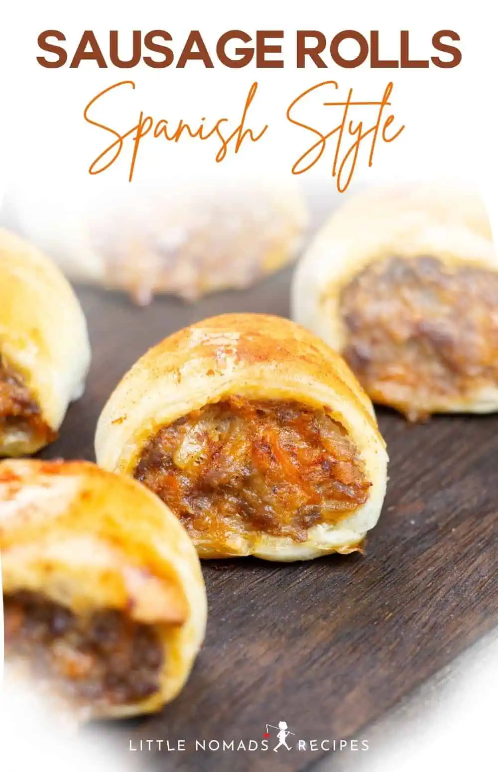 Easy Spanish Sausage Rolls - Little Nomads Recipes