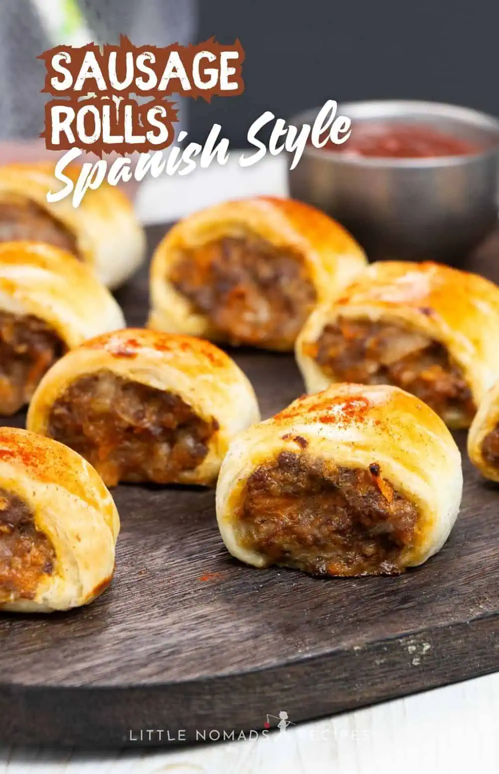 Easy Spanish Sausage Rolls - Little Nomads Recipes