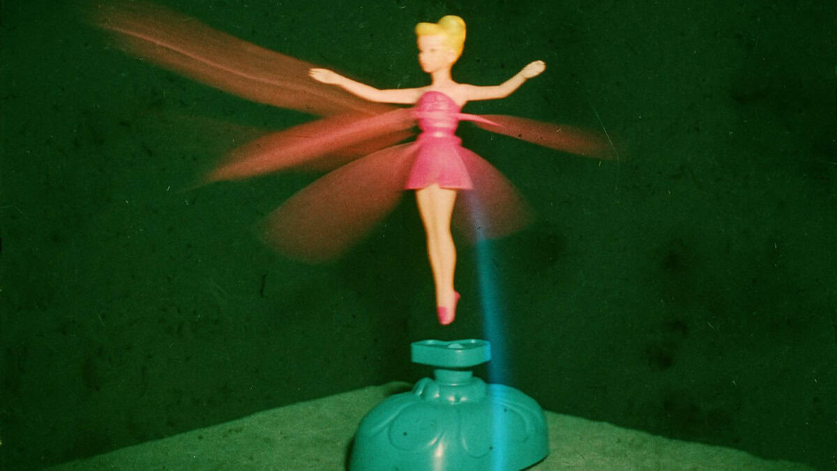 12 Toys Every Boomer Kid Played With That Wouldn’t Be Allowed Now